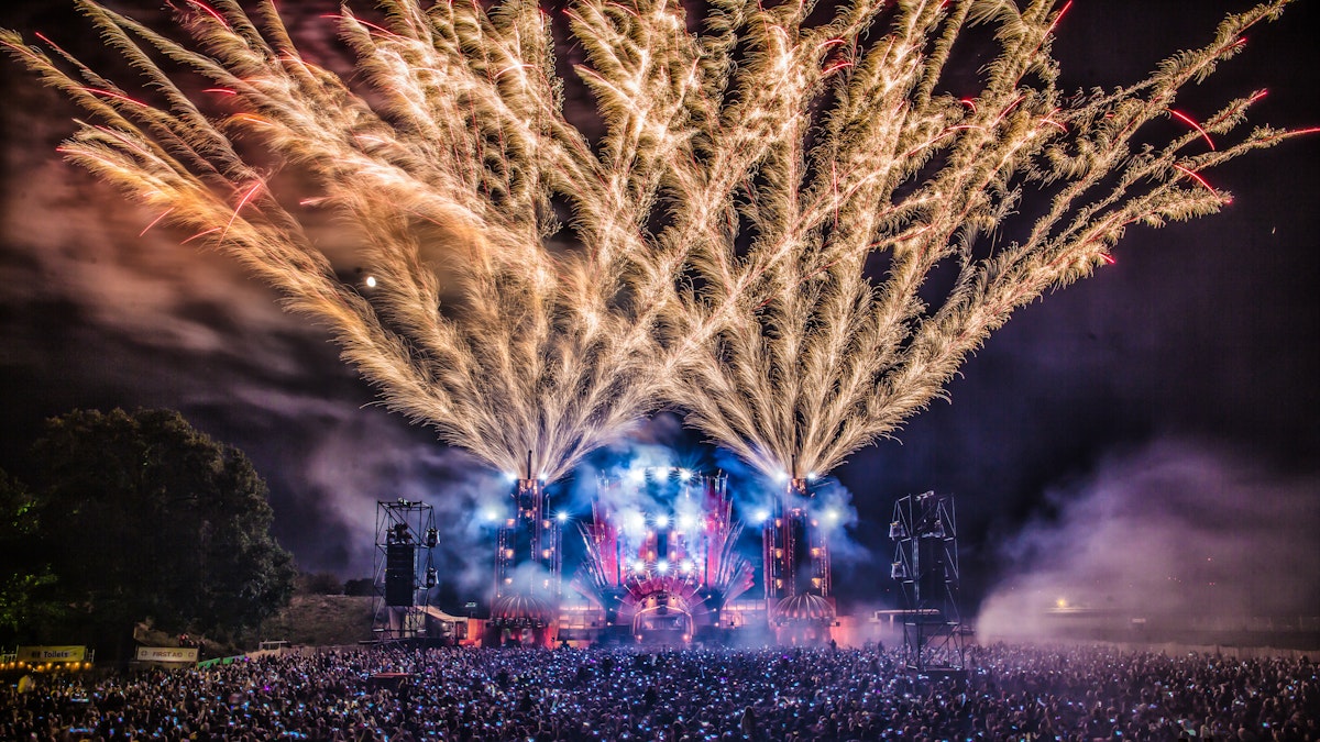 Q-BASE 2017 - Midnight Show